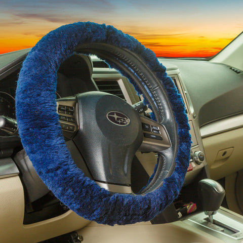 Sheepskin Steering Wheel Cover - All-Season Comfort – Alaska Leather
